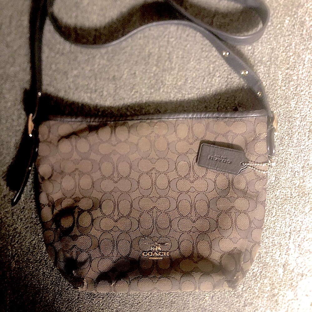 Vintage Coach Small Dufflette In Signature - Gem